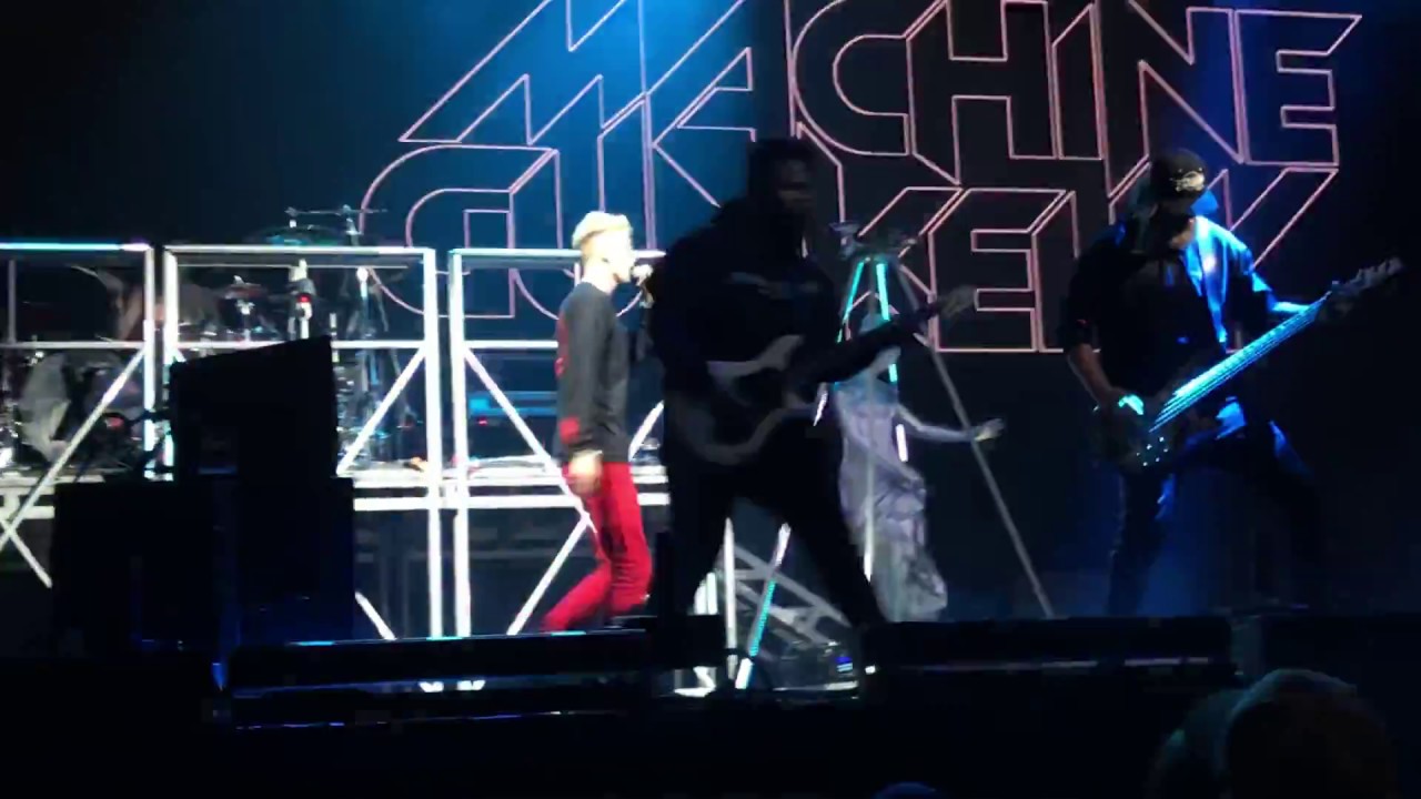 Machine Gun Kelly Live - Sail - YouTube