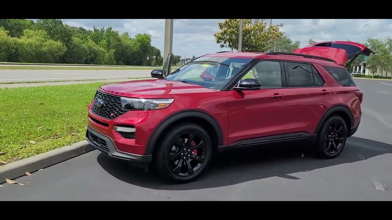 2022 Ford Explorer ST - YouTube