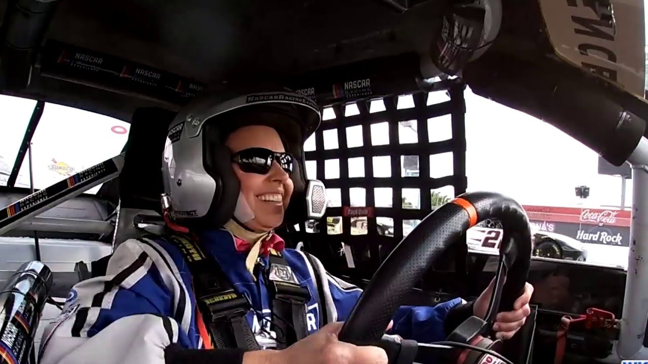 NASCAR Racing Experience returns to Daytona International Speedway ...