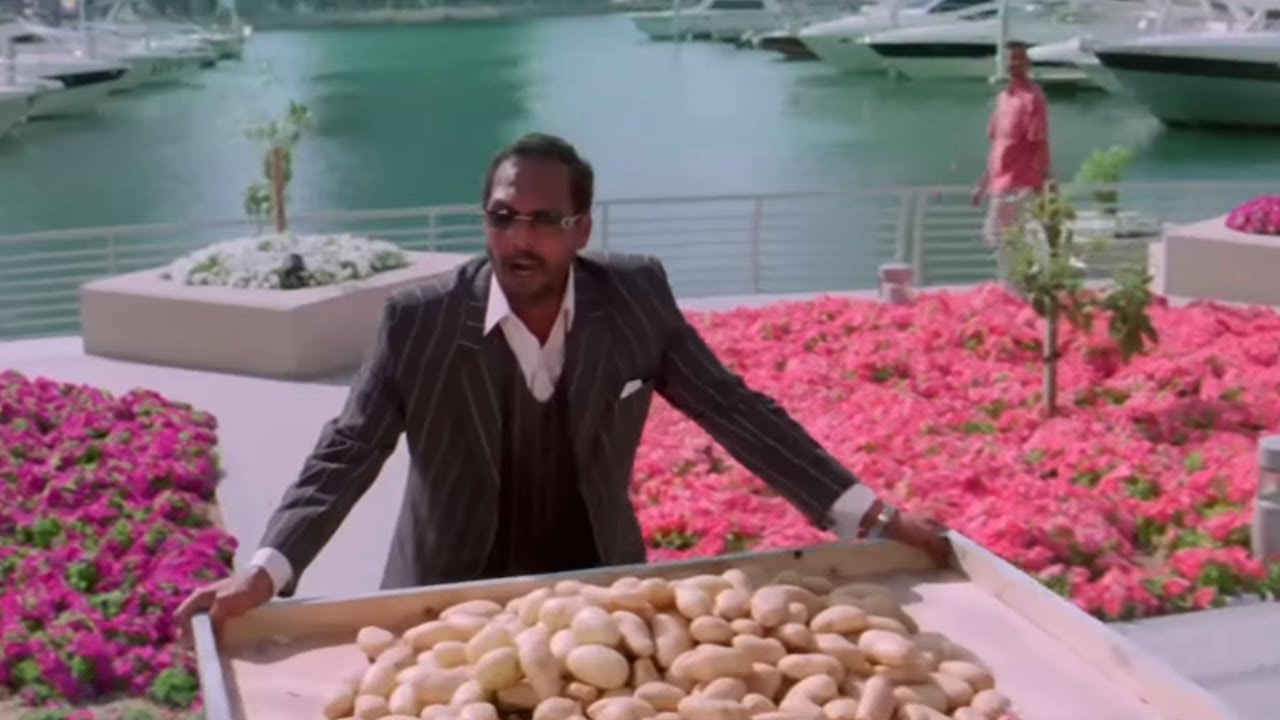 aloo lelo kanda lelo | Nana Patekar's SUPERHIT Scene | Welcome | Akshay ...