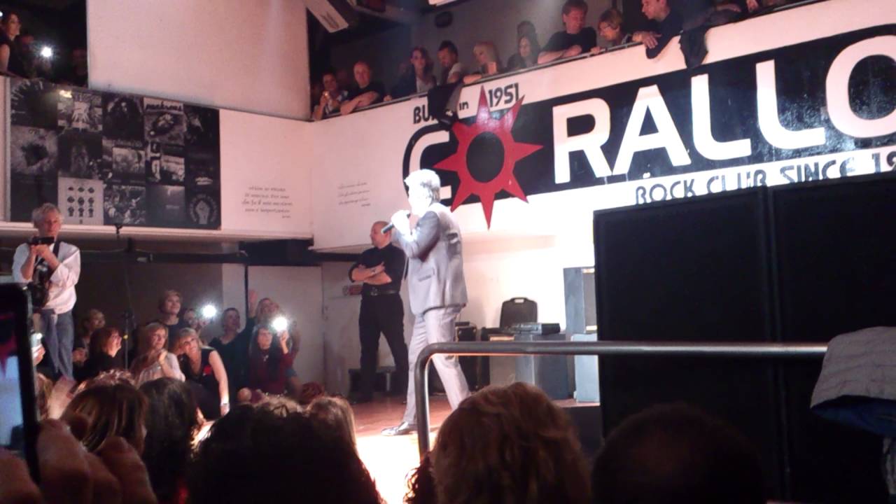 Paul Young - Everytime You Go Away (live Corallo, Scandiano 8.04.2016 ...