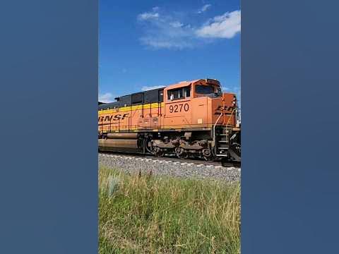 BNSF #9270 BNSF #9317 - YouTube
