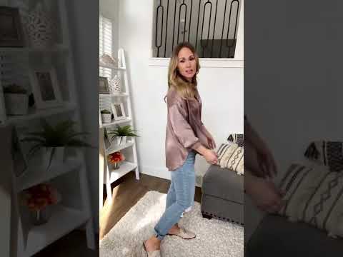 Rose Blouse, Holleygirl.com // Satin Silk Silky Button Down How to Style Outfit Work Office