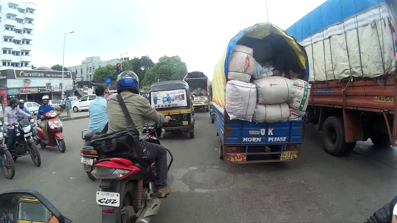 Crazy People of Surat Gujarat - YouTube