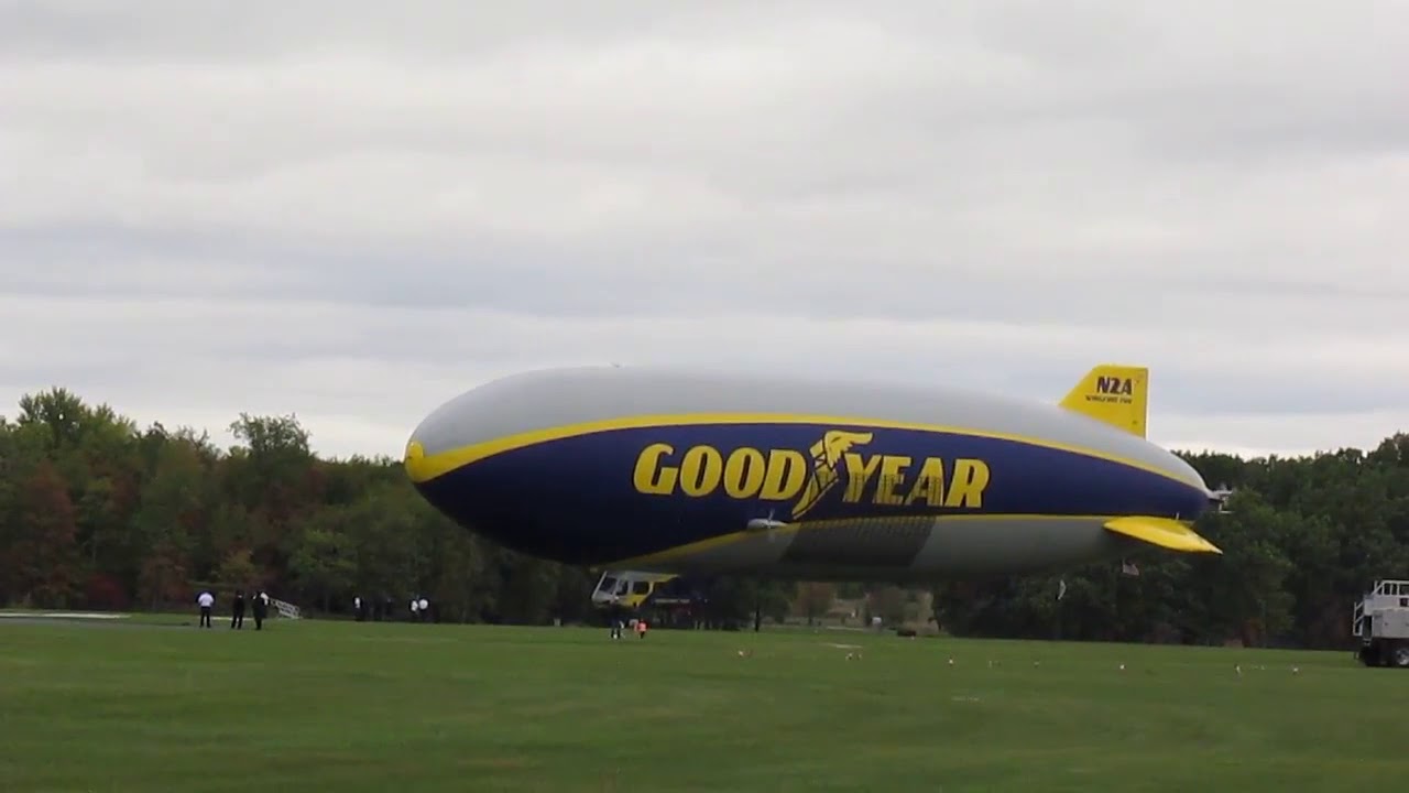 Goodyear Blimp Wingfoot Two departs Wingfoot Lake before heading to ...