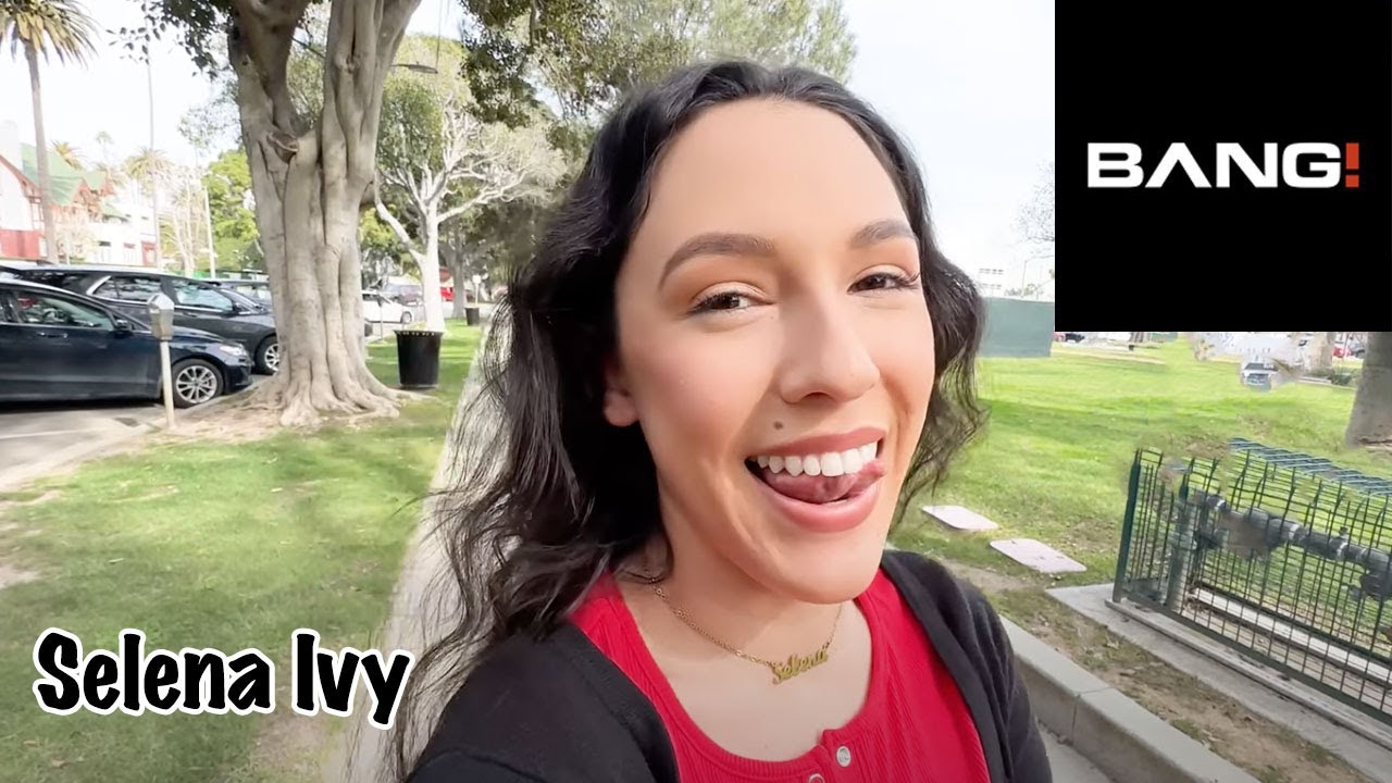 Selena Ivy Makes Guys C*m Quick - YouTube