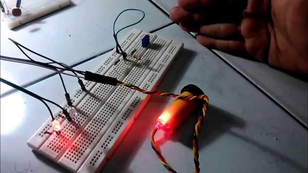 Raspberry Pi + Proximity sensor - YouTube