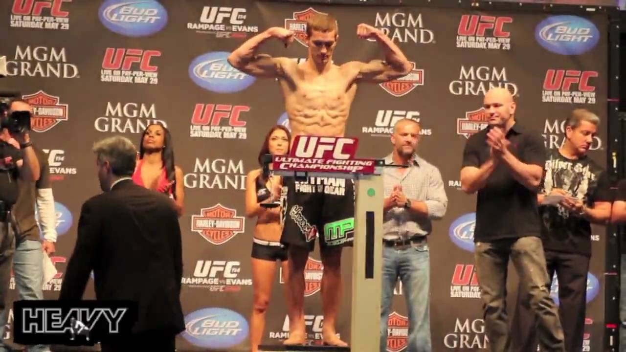 UFC 114 Rampage v Evans Weigh In Highlights - YouTube
