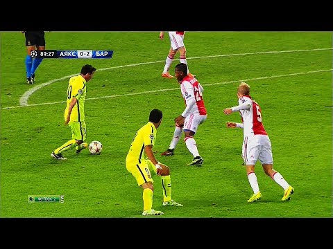 Lionel Messi ● 22 Oddly Satisfying Nutmegs Only HE Can Do in Football ¡! ||HD||