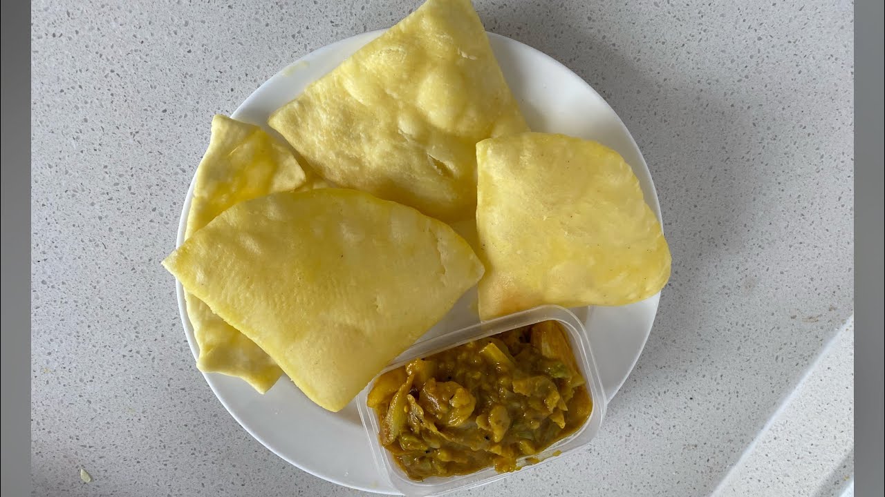 Fulko luchi&Sabji/ফুলকো লুচি ও সবজি - YouTube