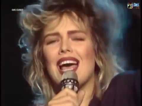 Kim Wilde - You Keep Me Hanging On (1986) - YouTube
