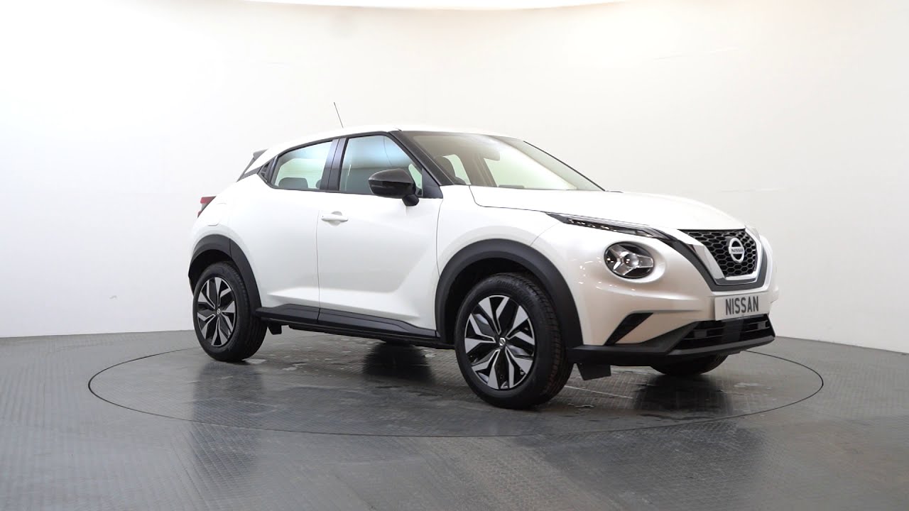 Nissan Juke Acenta in Storm White Pearlescent at Western and Barnetts ...