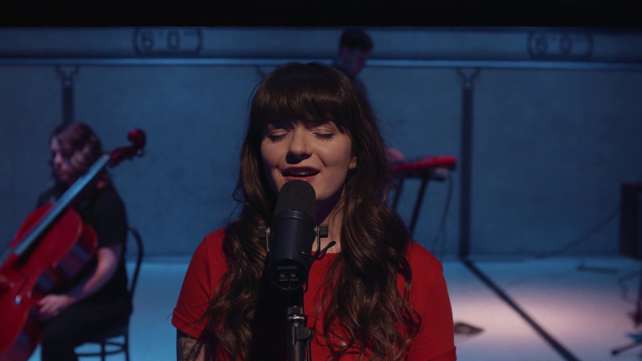 Magnetic Love (Live @ Bain Mathieu) - YouTube