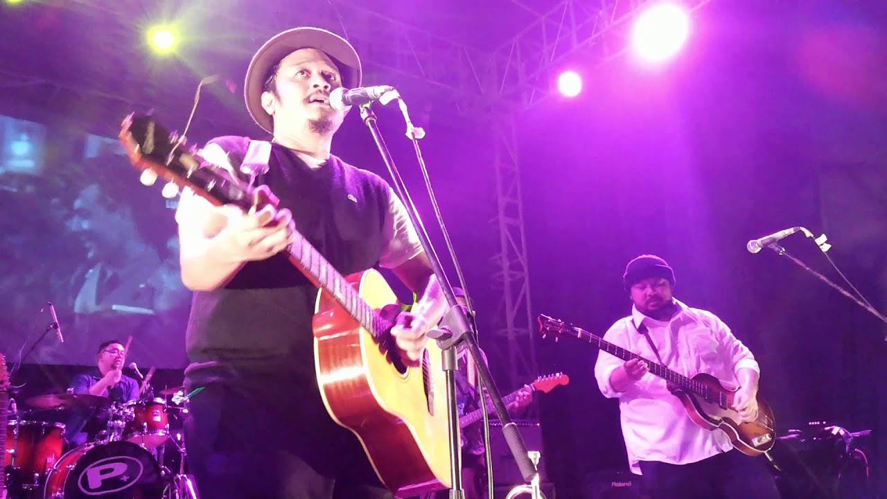 Sore - Sssst... Live at Joyland Festival 2013 - YouTube