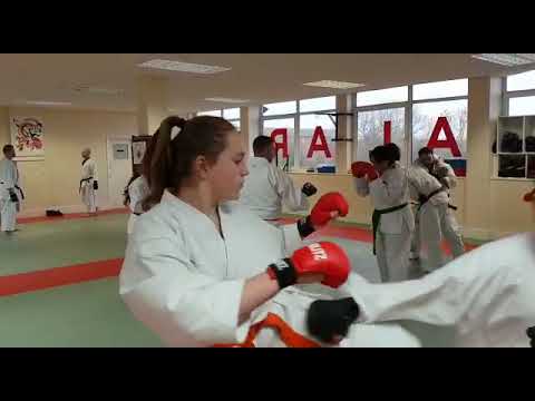 MSK Grading - 16/12/18 - Sparring 03 - YouTube