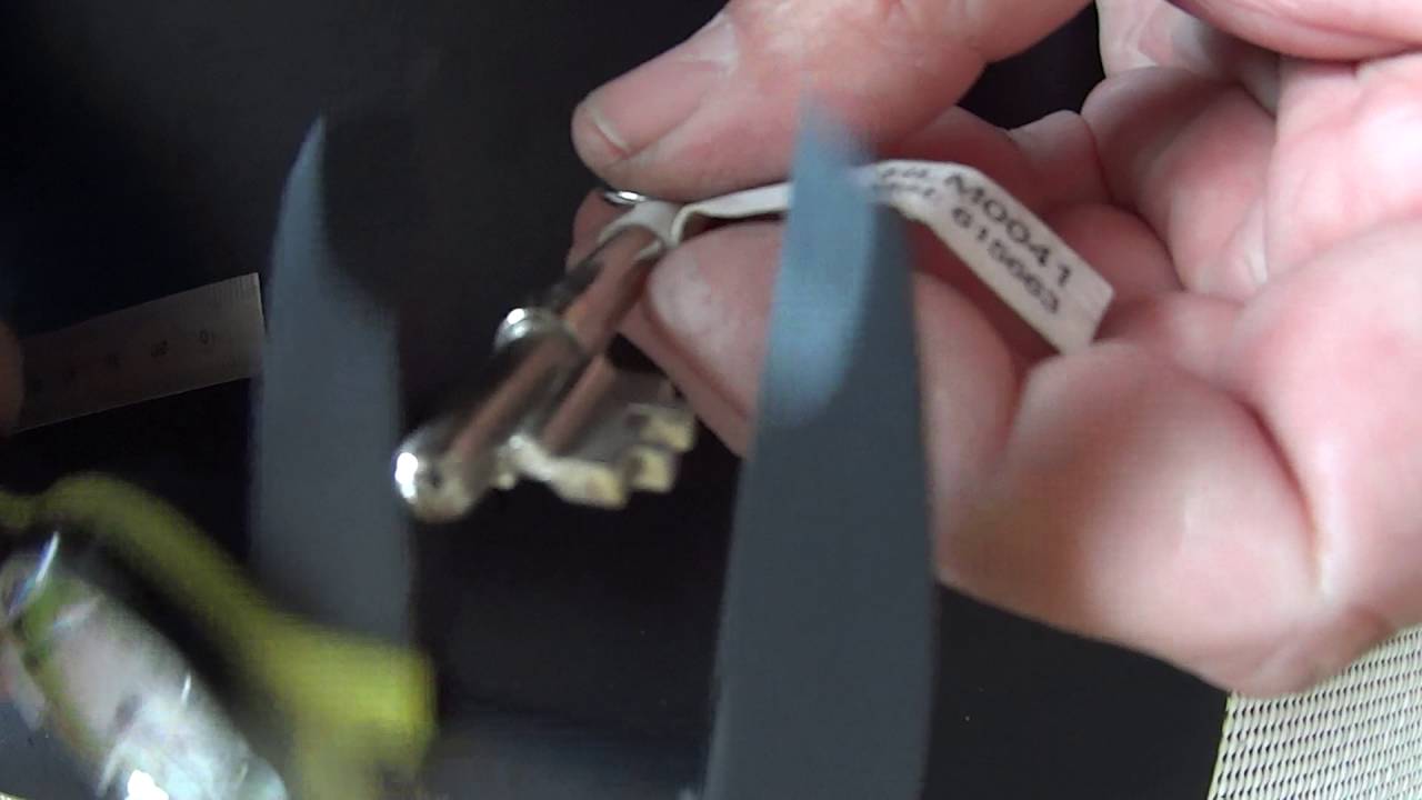 Zenith Key C41T Pre cut mortice lock keys - YouTube