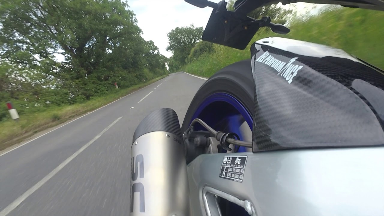 Yamaha MT10 SP with SC Project S1 and HM Blipper - YouTube