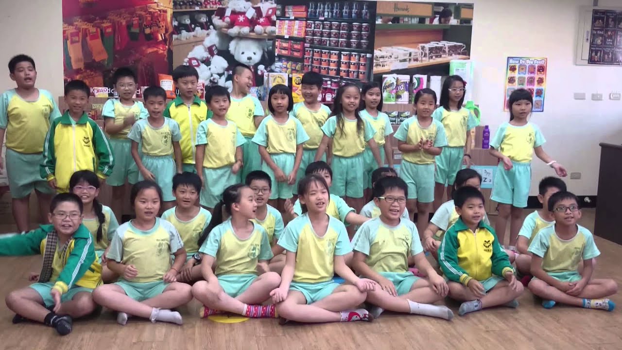 Class 3C sings "This Is The Way We Go To School" - YouTube
