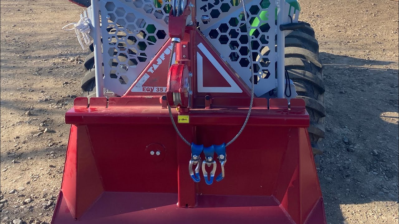 First Test Tajfun EGV35A logging winch - YouTube