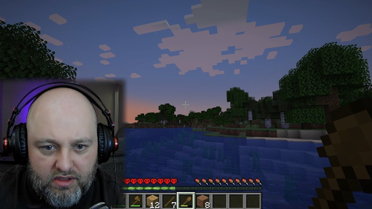 I SURVIVED my first two days in Minecraft Hardcore - YouTube