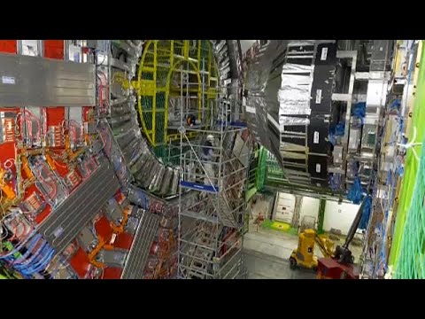 Το CERN και τα μυστήρια του σύμπαντος - YouTube