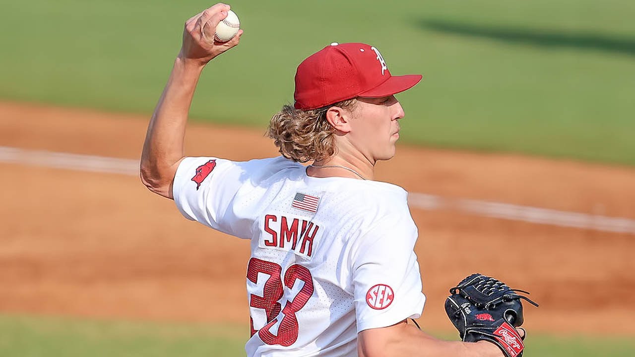 Former Razorbacks pitcher Scott Tabor after win over LSU - YouTube