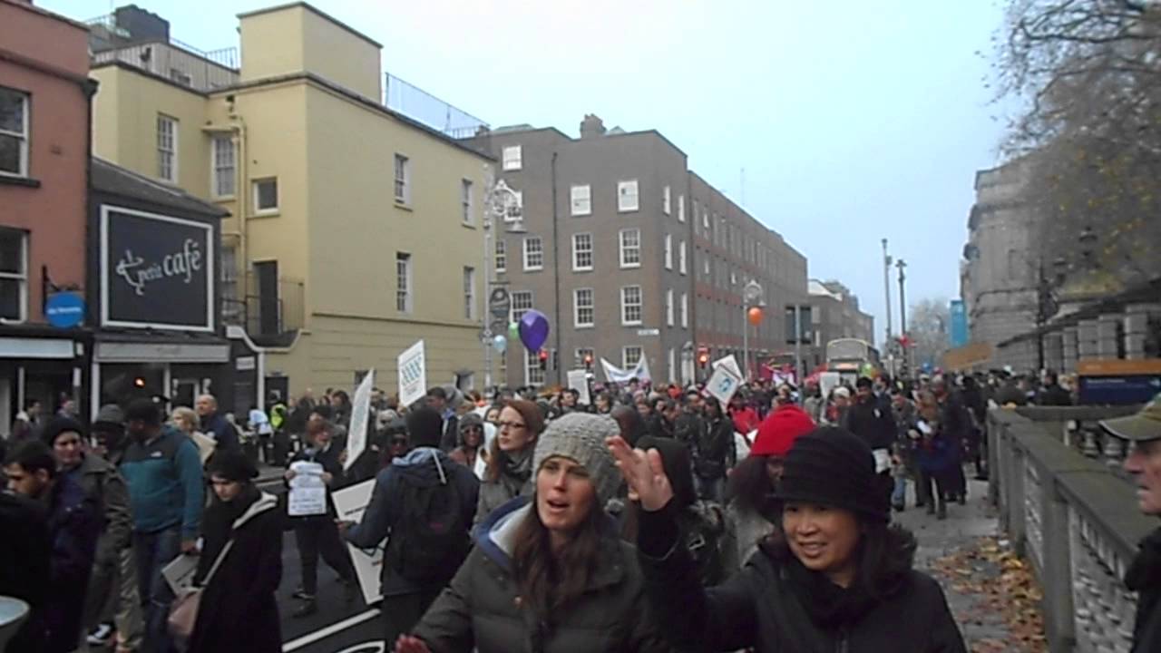 Direct Provision Protest March to Dept Of Justice - YouTube