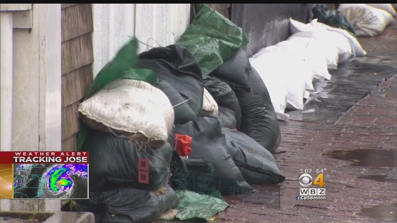 Nantucket Prepares For Heavy Rain, Flooding - YouTube