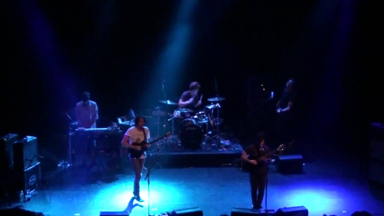 (HD) Foals - Blue Blood - Terminal 5 - New York, NY - 5.4.11 - YouTube