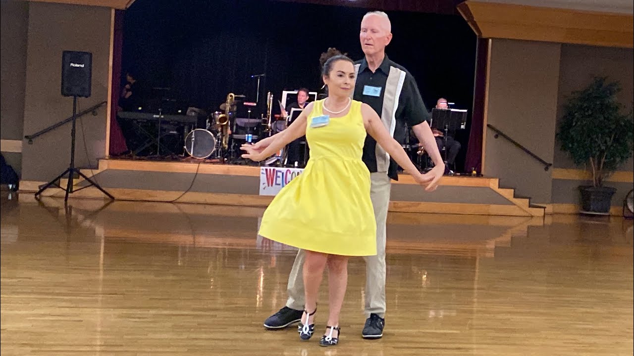 Hustle Dance Spotlight - YouTube