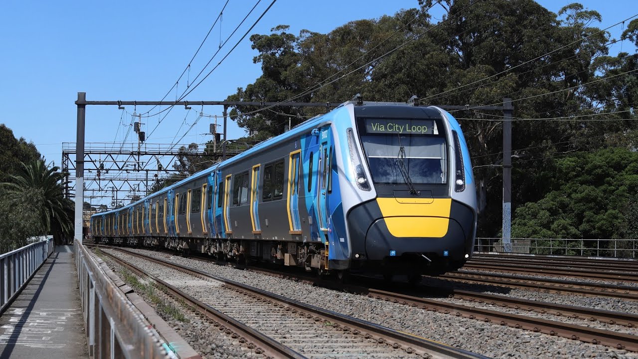 Metro Trains Melbourne: HCMT's at South Yarra, Richmond and in the City ...