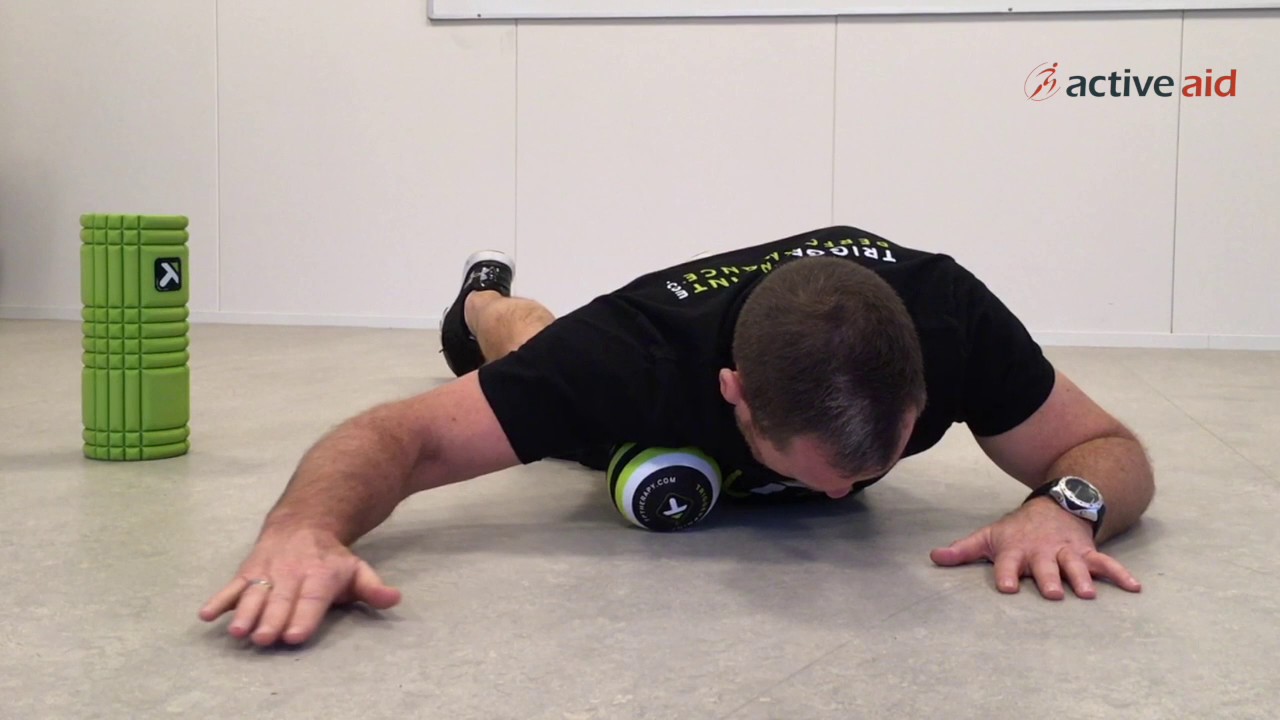 Forbedring af skuldermobilitet (med MB5-massagebold fra Trigger Point Theraphy) - YouTube