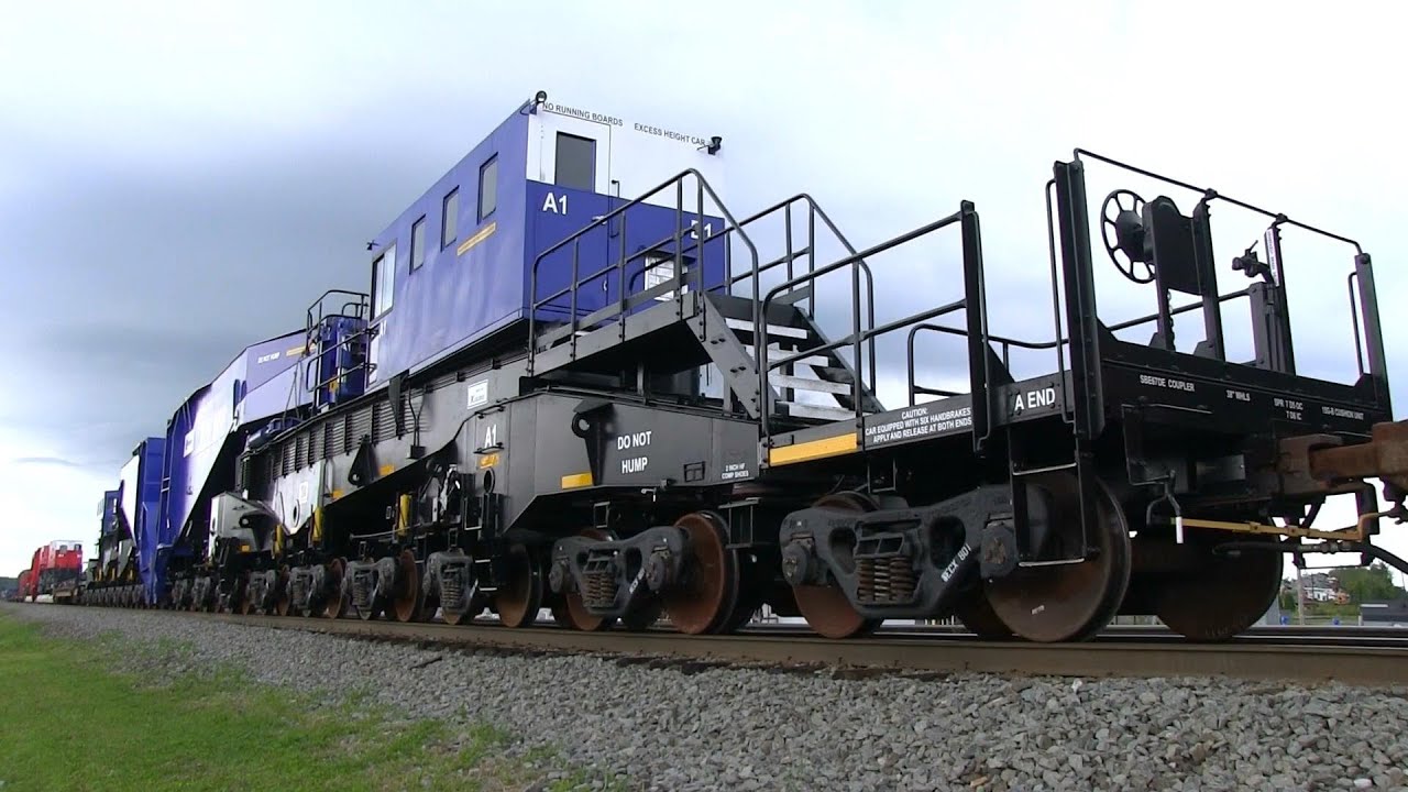 Schnabels: The World's Largest Freight Cars Visit The NS Pittsburgh ...