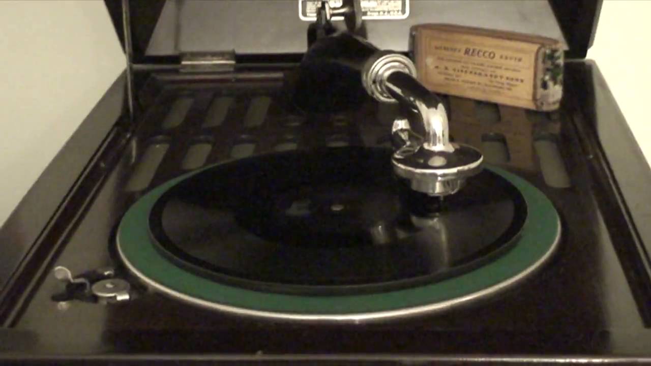 Edison B-80 belt driven Diamond Disc phonograph (HD) - YouTube