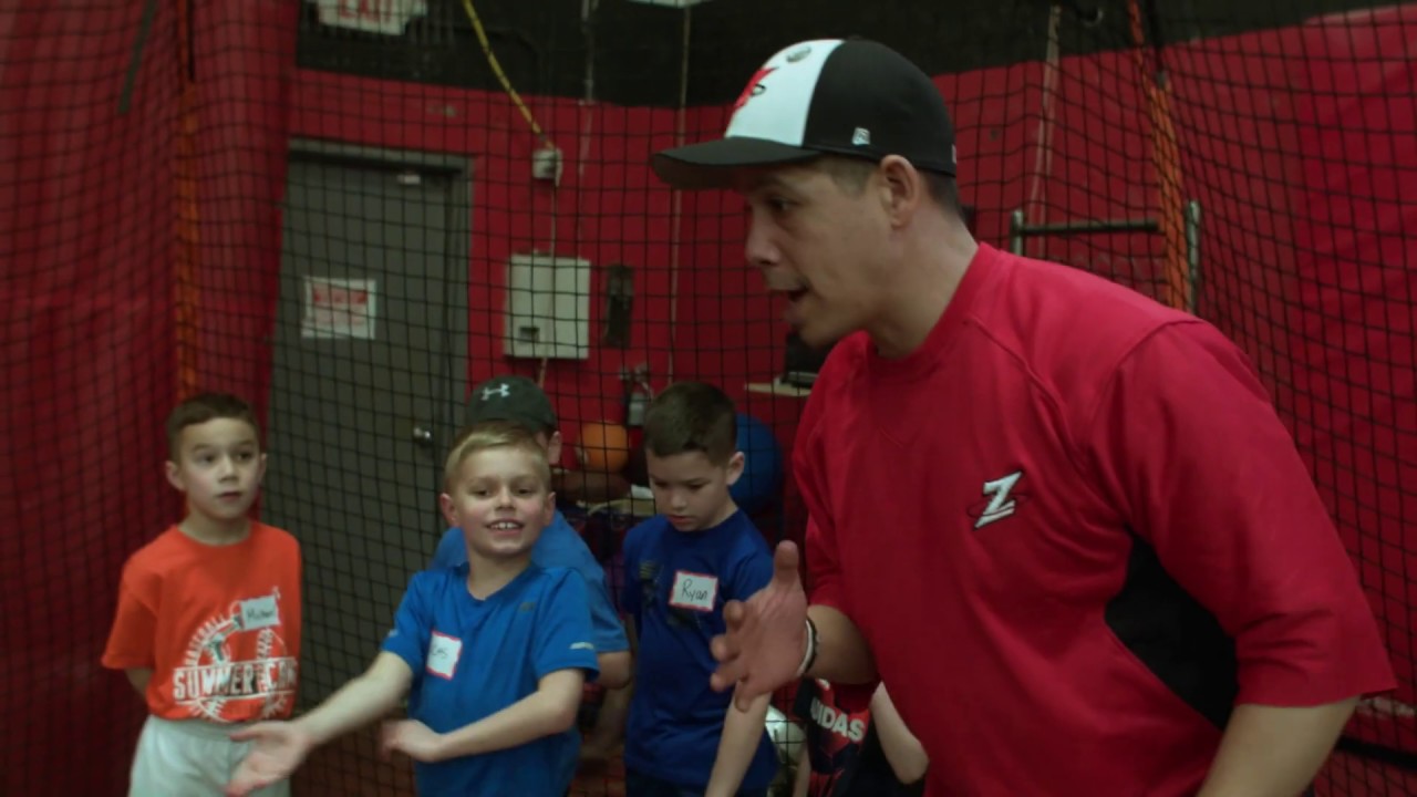 How to Teach Base Running and Sliding with Coach Ray - YouTube