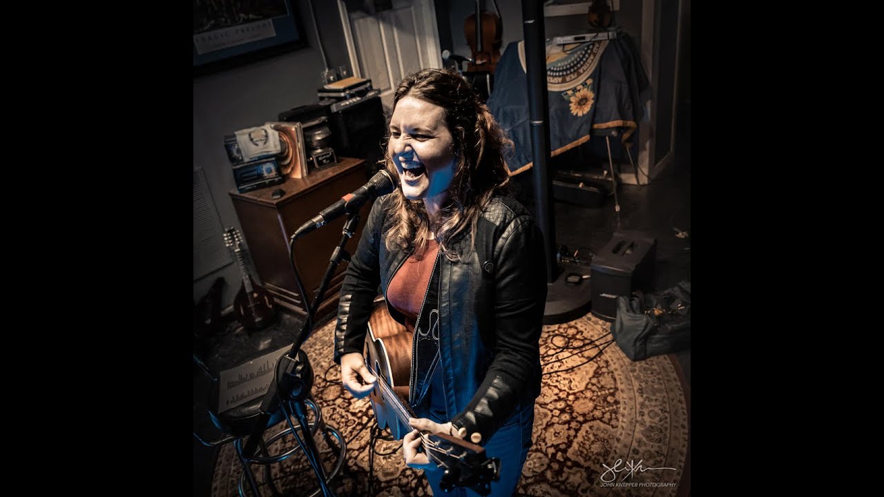 Megan Luttrell Sunflower Wedding Women's Songwriter Showcase 7 @ KVPH ...