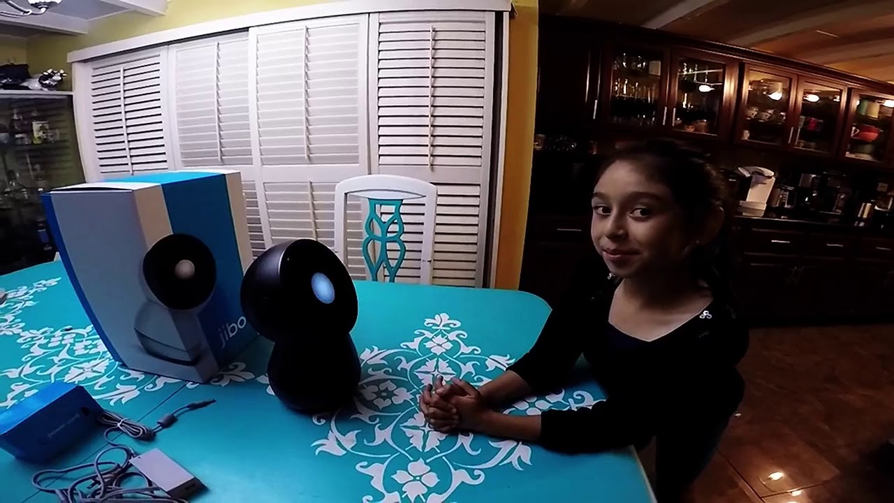 Meet Jibo Social Robot part 2 - YouTube