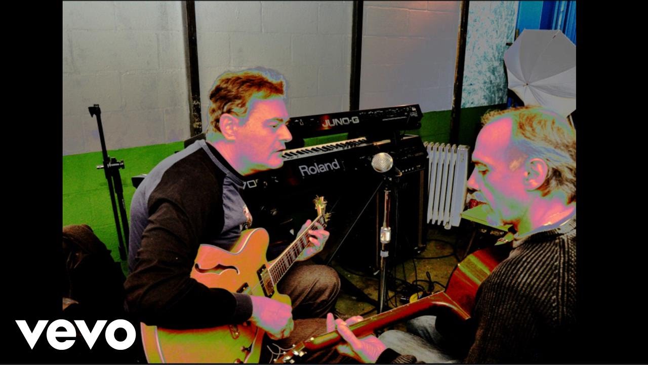 Flax - Sólo (Lyric video) - YouTube