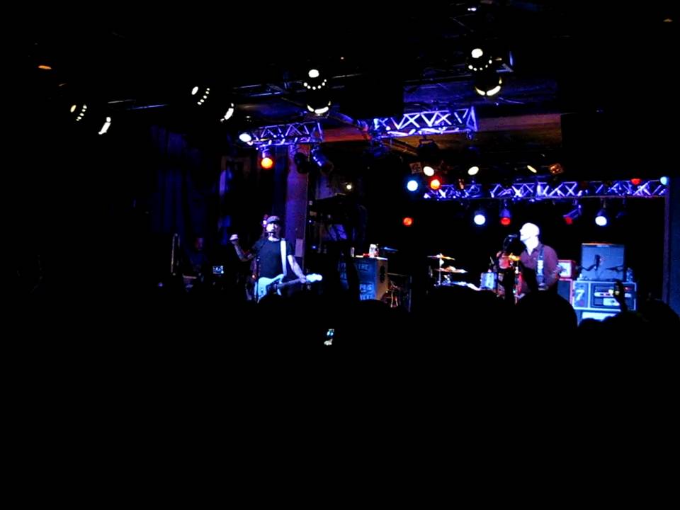Alkaline Trio - Armageddon - Emma (Recher Theatre - Towson MD).AVI ...