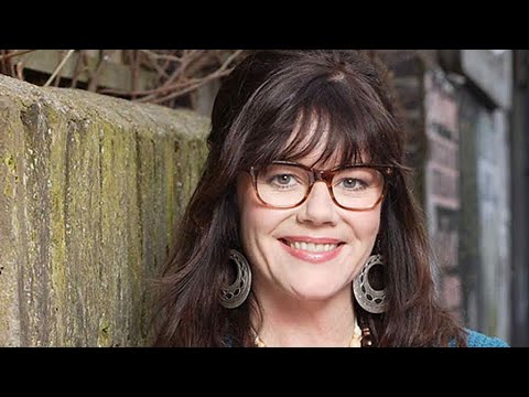 EastEnders - Amanda "Manda" Best's First Appearance (6th March 2009 ...