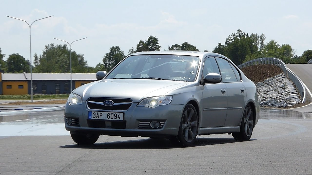 Legacy 3.0R AT MY2007 - YouTube