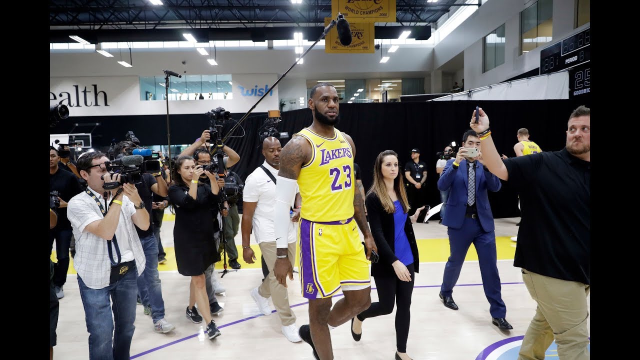 Lakers talk about LeBron James' influence at Media Day - YouTube