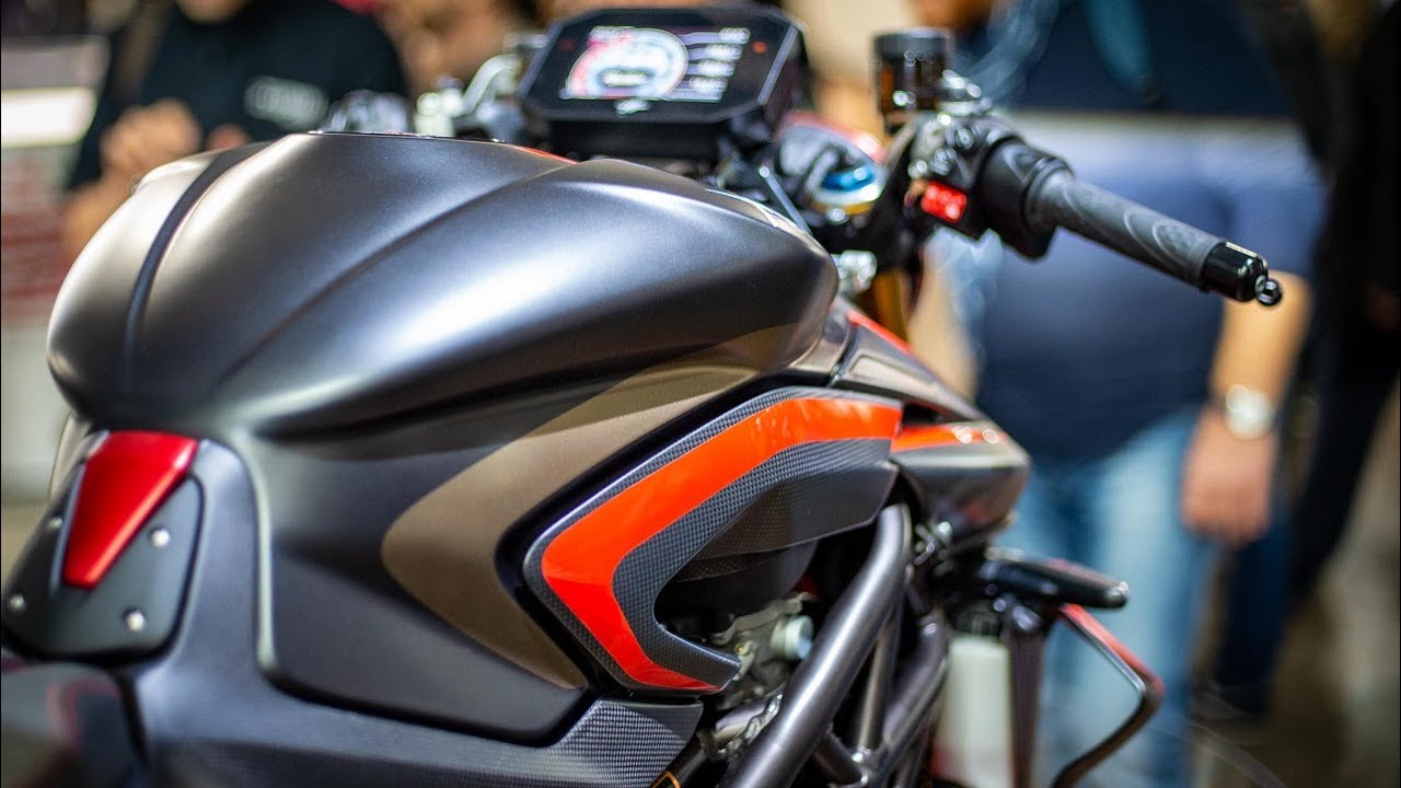 MV Agusta Rush 1000 A Unique Looking Motorcycle - YouTube