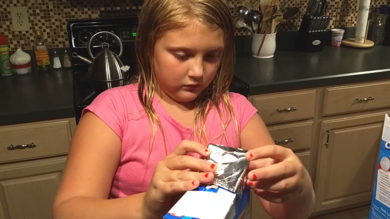 How to Make a Solar Eclipse Viewer Using a Cereal Box - YouTube