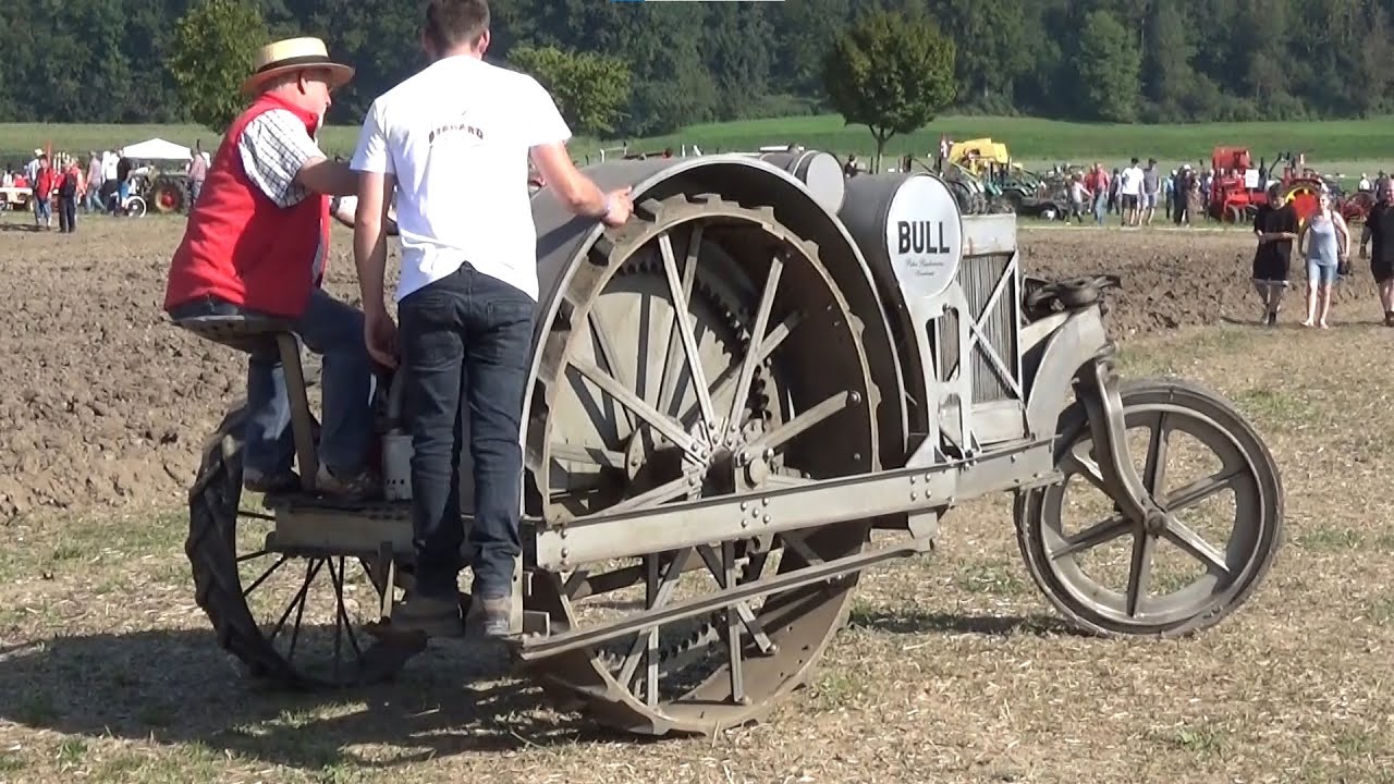 1917 Big Bull Gasoline Tractor Drive - YouTube