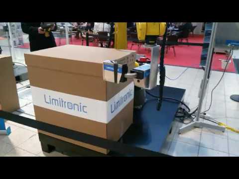Limitronic V5 Inkjet Printer on a robotic arm - YouTube
