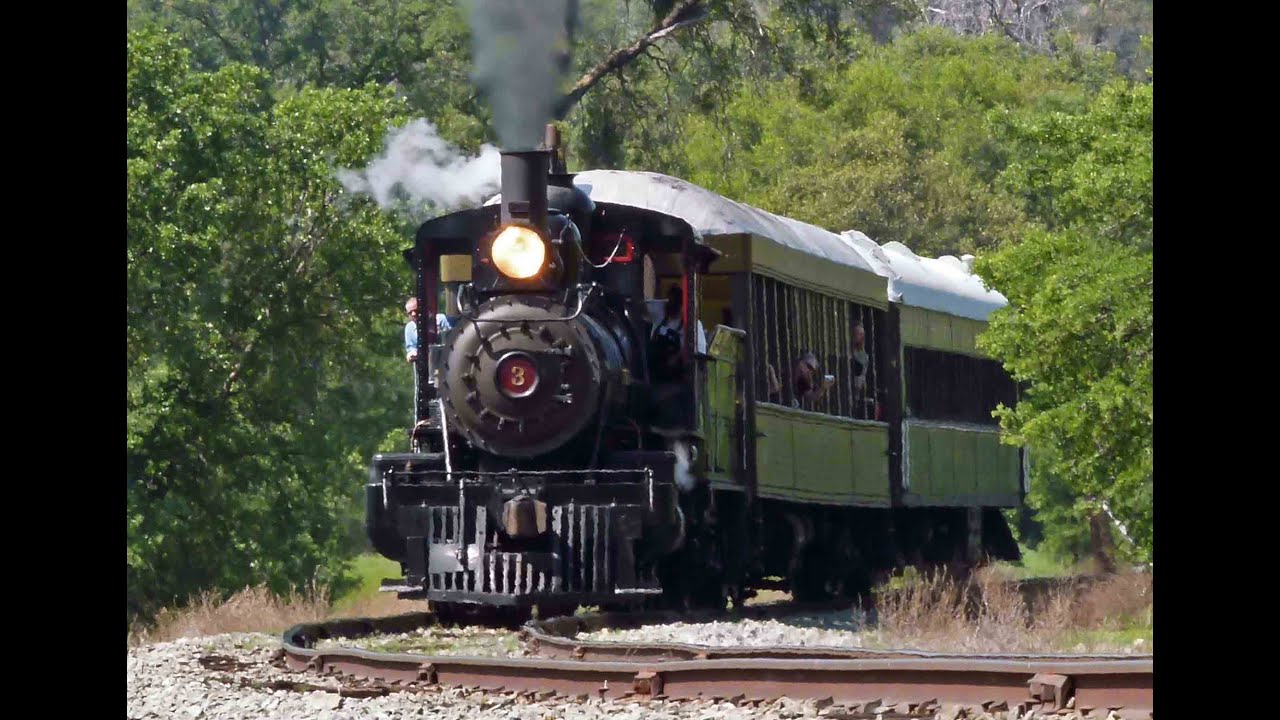 Chasing Trains in 2014 - Railfanning in Review - YouTube