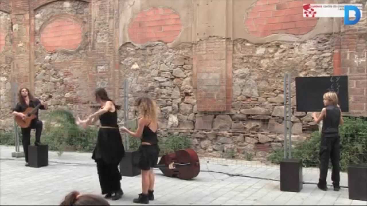 El centre de dansa i arts escèniques La Caldera, a punt d'obrir - YouTube