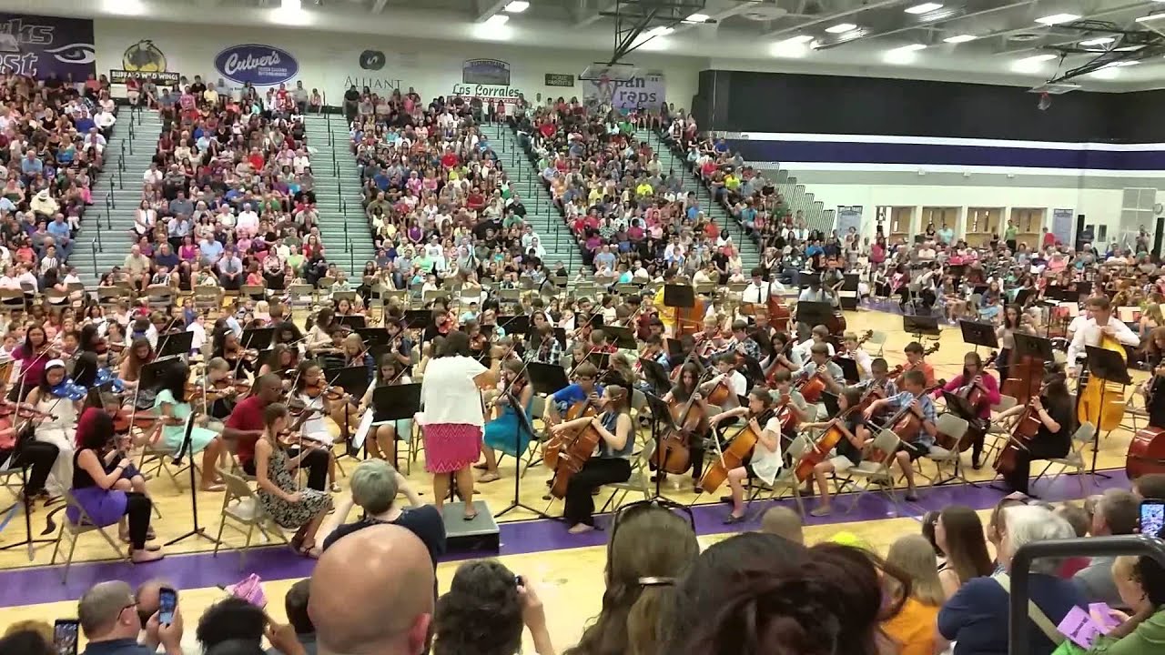 Ada&Orchestra playing Journey Don't stop believing - YouTube