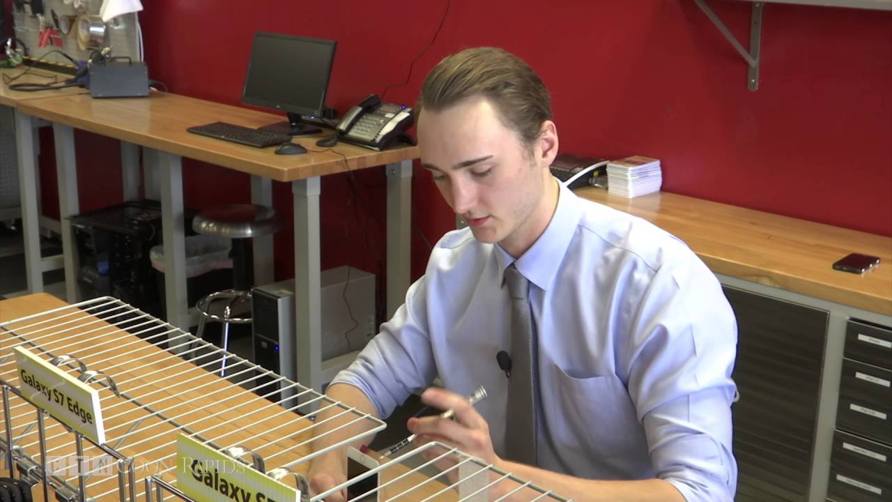 Teen Owner Opens Computer Repair Shop in Coon Rapids - YouTube